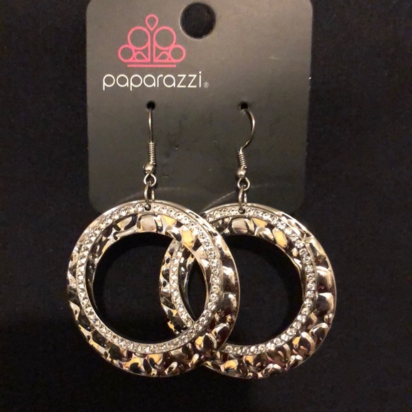 paparazzi | Jewelry | Paparazzi New Dangling Hoops Earrings Wfaux ...